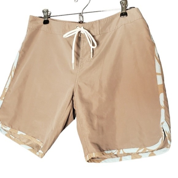 Carve Designs | Shorts | Carve Design Tan Board Shorts With Hawaii Trim ...